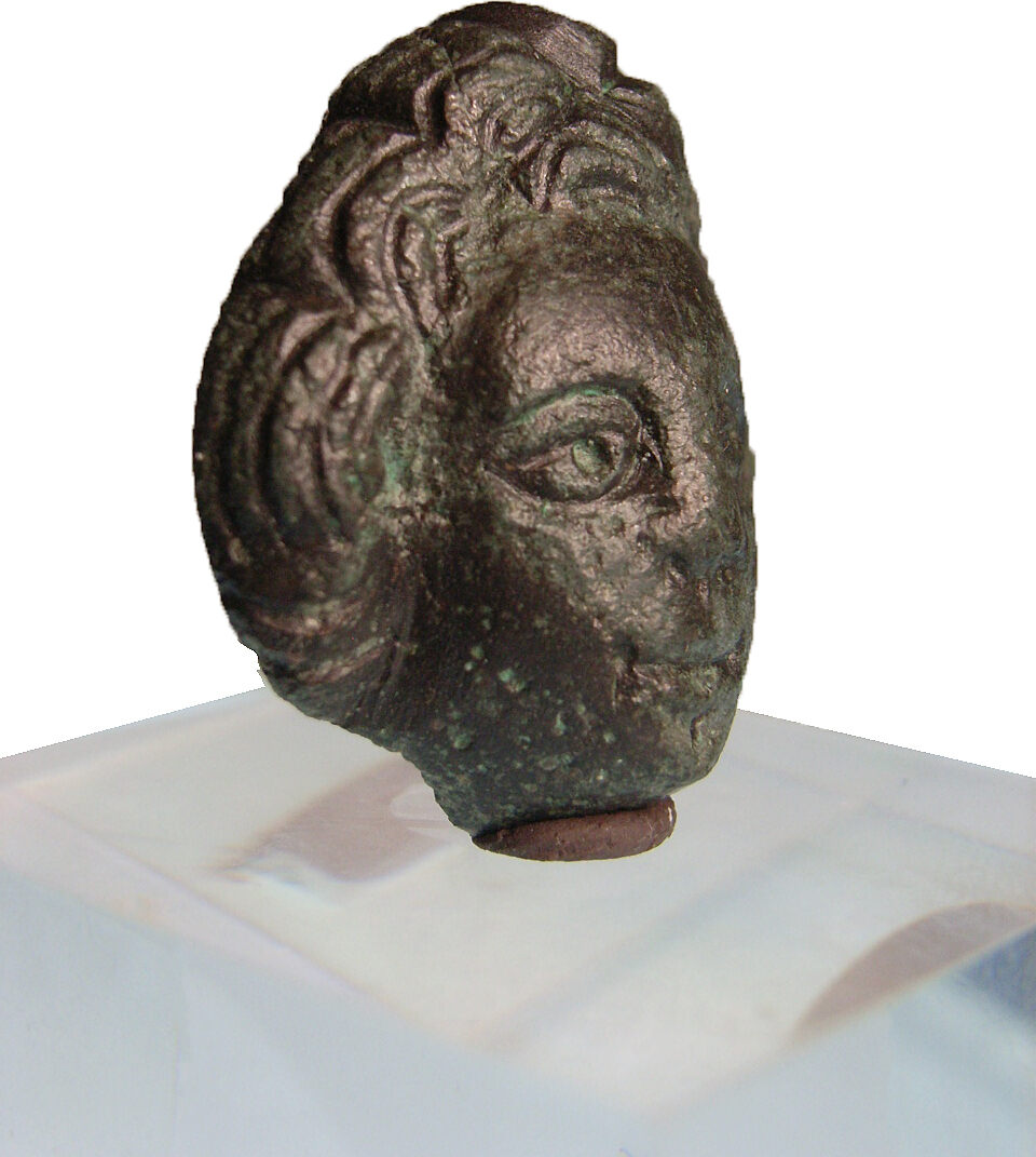 Roman: Human face / head appliqué, Roman collection - 1st-3rd cent ...