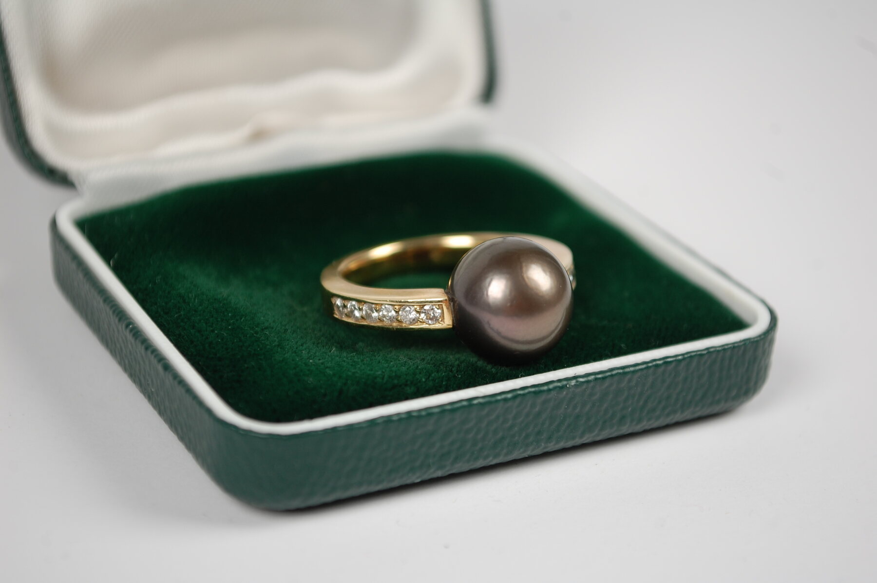 Ring mit Tahiti Perle und Diamanten, 585 Gold, 9,17g, Ringgröße 59 | MA-Shops